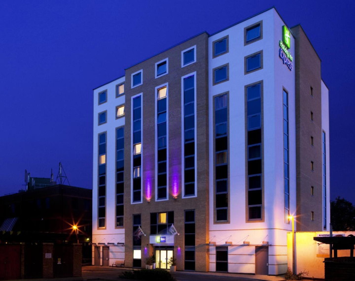 Holiday Inn Express London - Watford Junction By Ihg - Watford