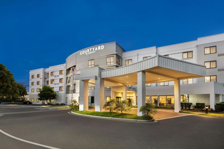 Courtyard Mt. Holly Westampton - Bensalem, PA
