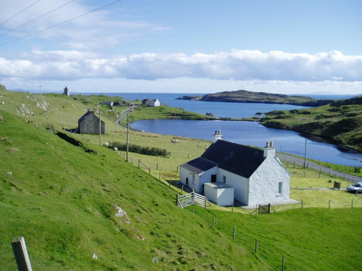 Harris White Cottage - Outer Hebrides