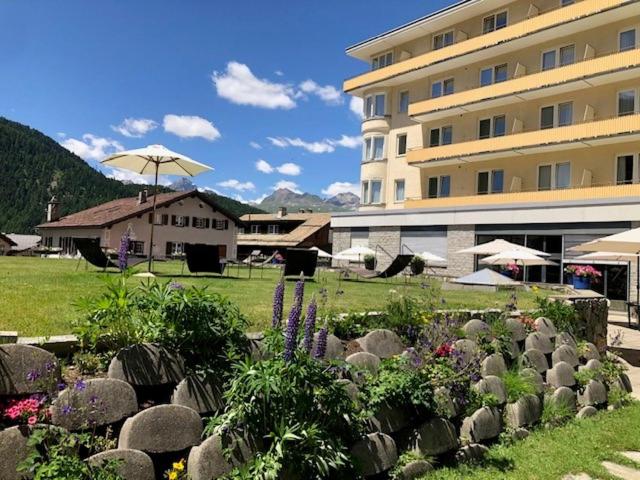 Hotel Schweizerhof Pontresina - Madulain