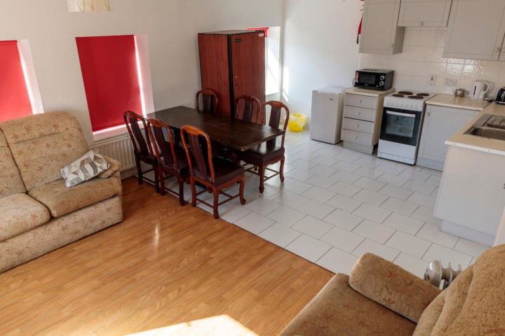 Hacketts Bar And Accommodation - Kilkenny