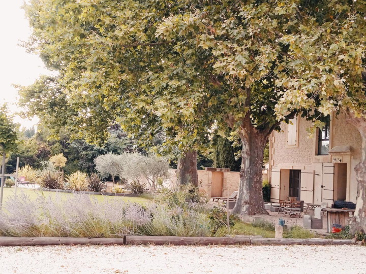 Gite Du Mas De La Finière ,Avec Spa Intérieur - Avignon