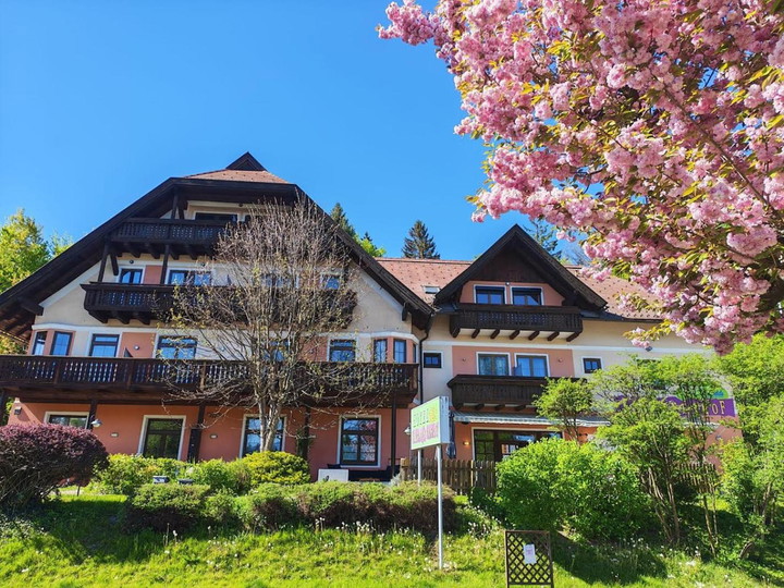 Hotel Kärntnerhof Velden - Zum Schankbaron - Wörthersee