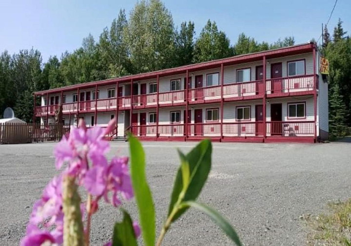 The Place Motel Bar - Alaska