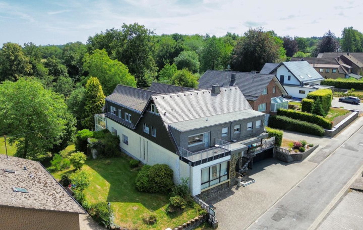 Groepsverblijf Aquarium - Voor 20 Met Sauna In Monschau - Eupen