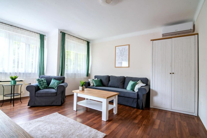 Lisznyai Apartman - A Nagyerdő Szélén - Debrecen