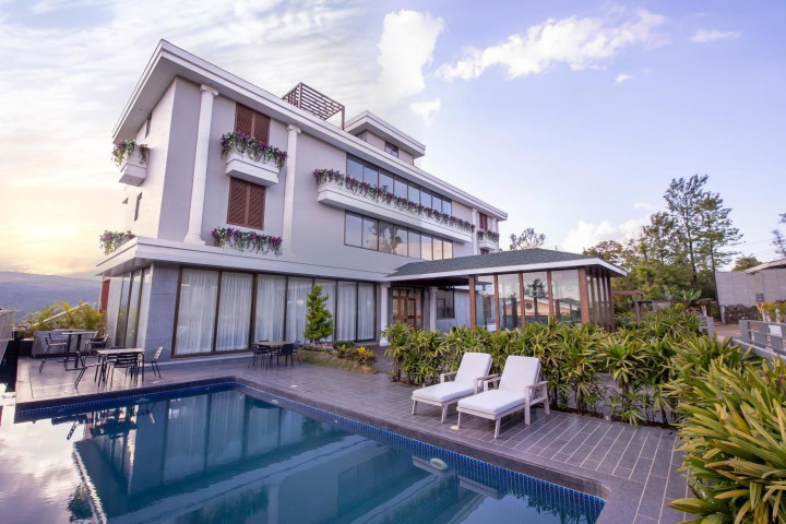 Valentia The Exotic Boutique Hotel - Pure Veg - Mahabaleshwar