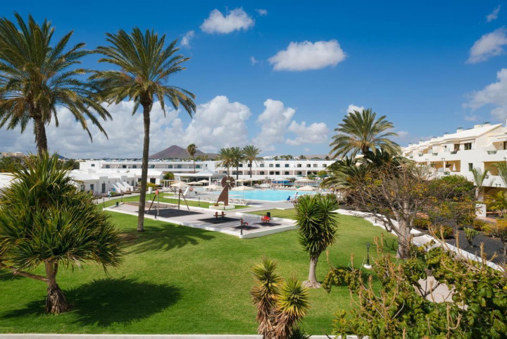 Apartamentos Santa Rosa - Spain