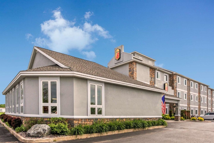 Super 8 By Wyndham Sault Ste. Marie - Sault Ste. Marie