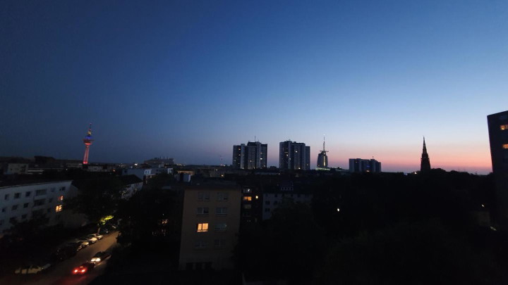 Schöne Ferienwohnung In Bremerhaven Mitte - Nordenham