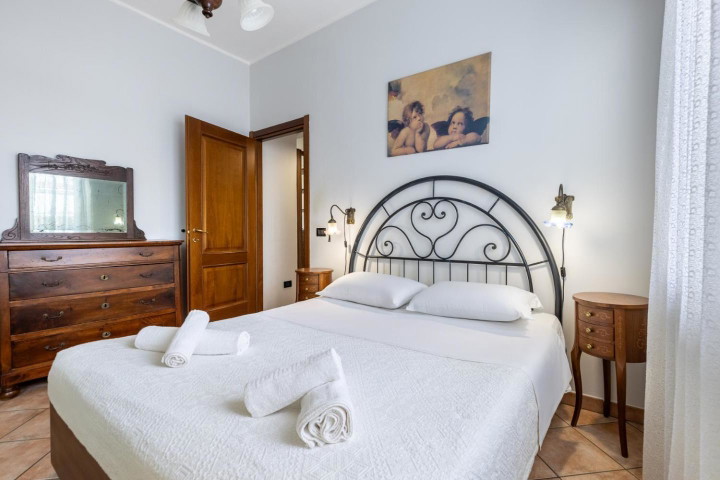 Appartamento Con Giardino A 5 Minuti Dal Centro Storico - Parcheggio Privato E Gratuito, Wi-fi & Ac - Alba, Piyemonte