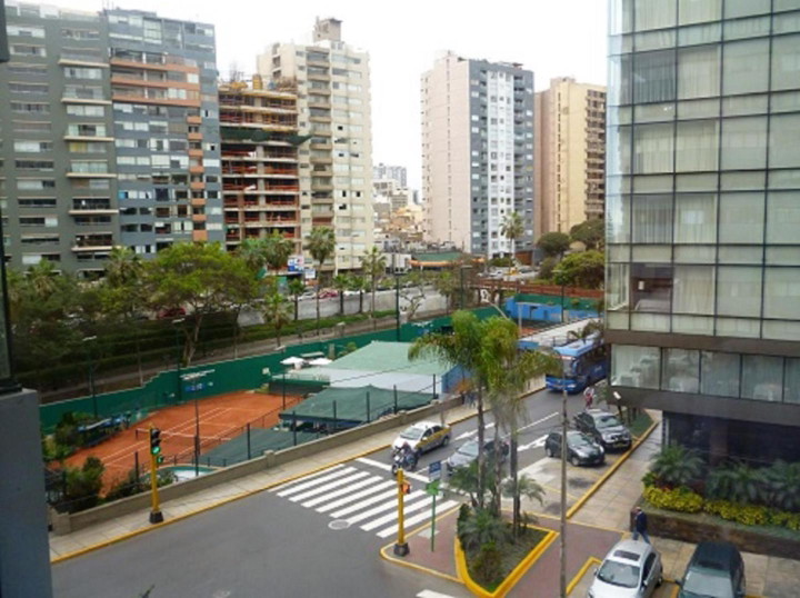 Host, Apartment For Rent - Lima