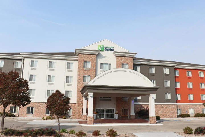 Holiday Inn Express Kearney By Ihg - Kearney, NE