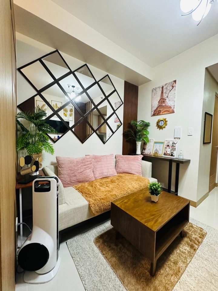 M&b Staycation - Taguig