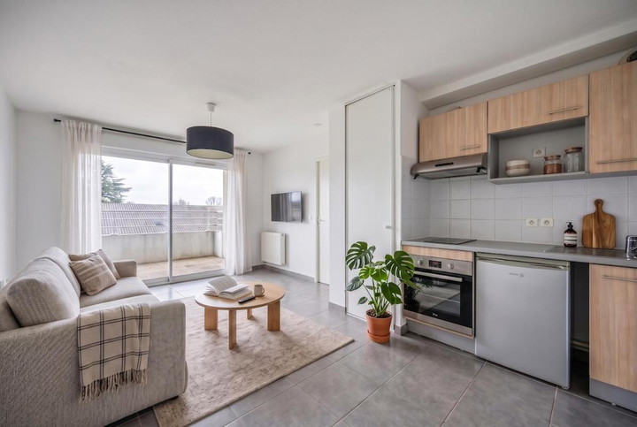 Comfortable Apartment Near Hospital, Tram And Park - Pessac
