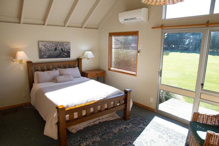 Stronechrubie Accommodation And Restaurant - West Coast