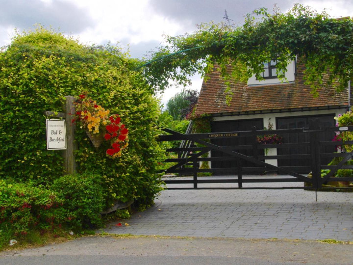 Chequer Cottage - Essex