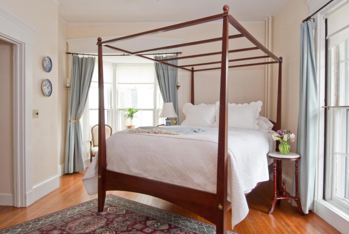 Marshall Slocum Inn - Newport, RI