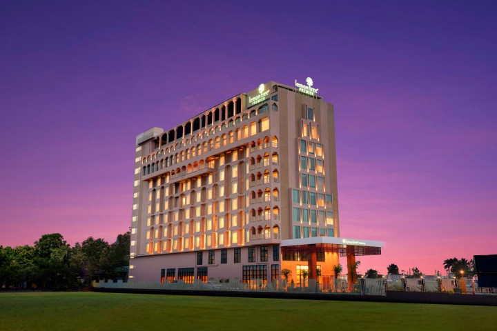Lemon Tree Premier, Tirupati - Tirupati