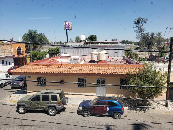 Casa Zona Iteso, Expo Guadalajara, Plaza Del Sol, Bugambilias. - Tlaquepaque