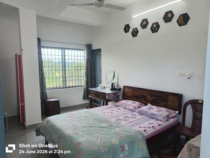 Private Room With Attached Bathroom In Sakleshpur - Sakleshpura
