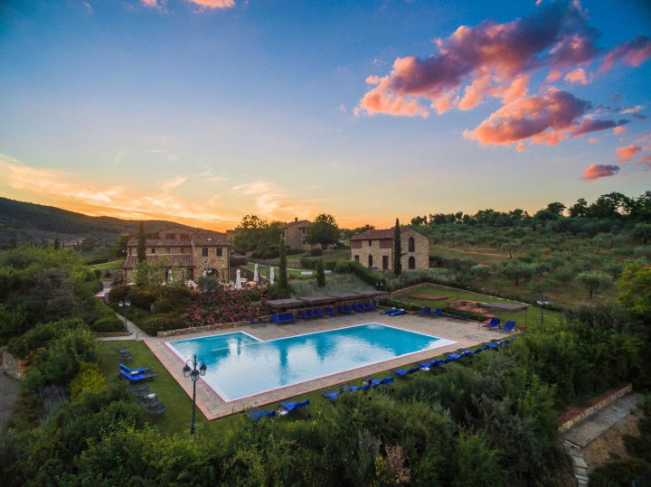 Poggio Cennina Resort & I Borghi Della Selvaccia - Riccione