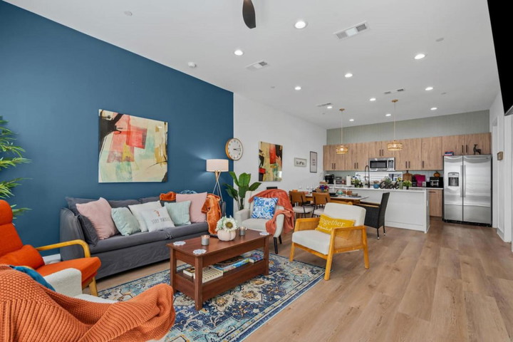 The Sapphire 3bd In The Heart Of Dallas - Dallas, TX