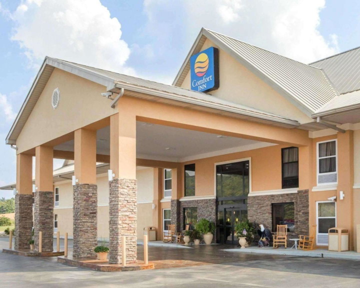 Comfort Inn At Royal Blue - LaFollette, TN