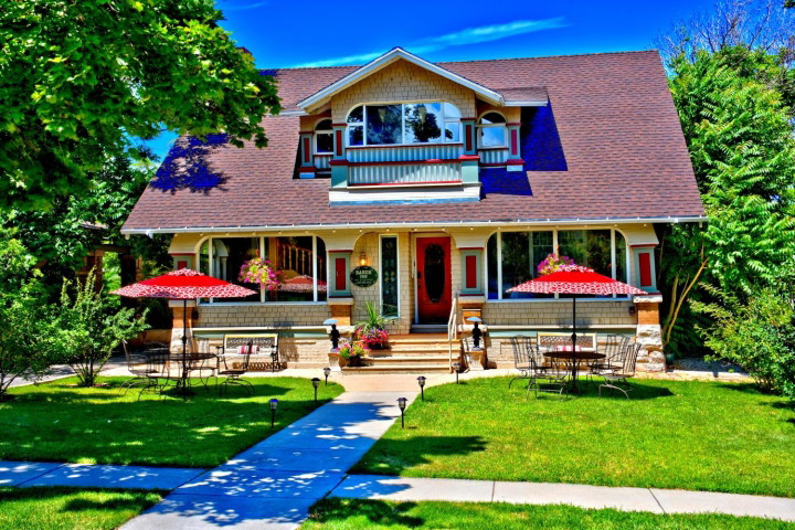 Bard's Inn - Utah