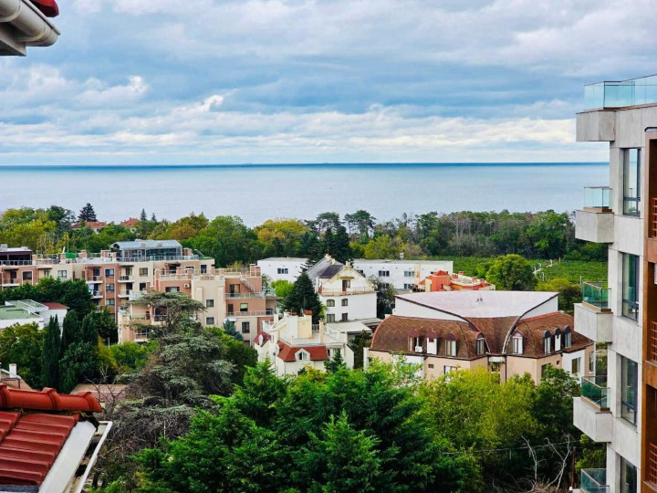 Glory Two-bedroom Apartment-saint Constantine And Helena - Varna
