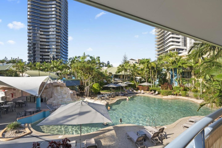 Diamond Beach 87 New - Gold Coast