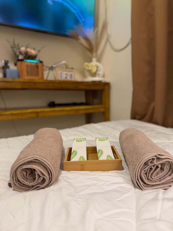 Urbanite Stays - Ortigas Center