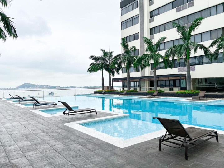 Suite En Puerto Santa Ana ,Torres Bellini - Ecuador