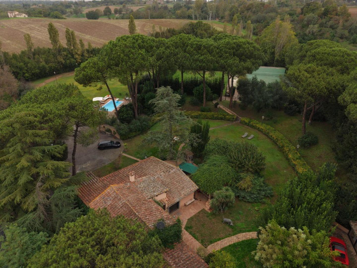 Villa Bovari - Appia Antica - Rome