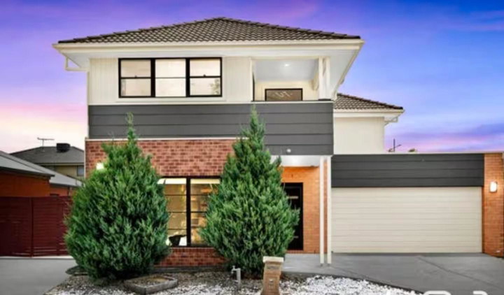 Private Room With Private Ensuite, Private Toilet, Private Bathroom In Family Home - Caroline Springs