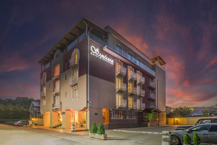 Simfonia Boutique Hotel - Râmnicu Vâlcea