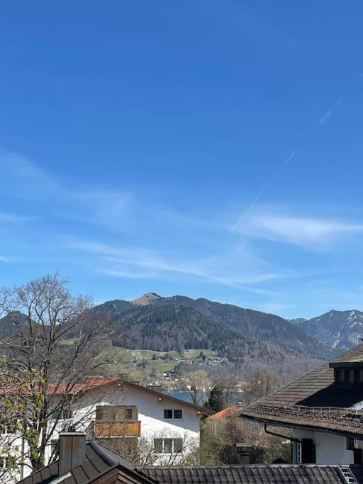 Wunderschönes 4 Zimmer Apartment Mit Seeblick - Bad Wiessee