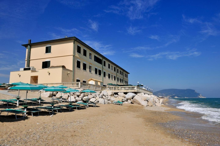 Hotel Brigantino Non Dista - Loreto