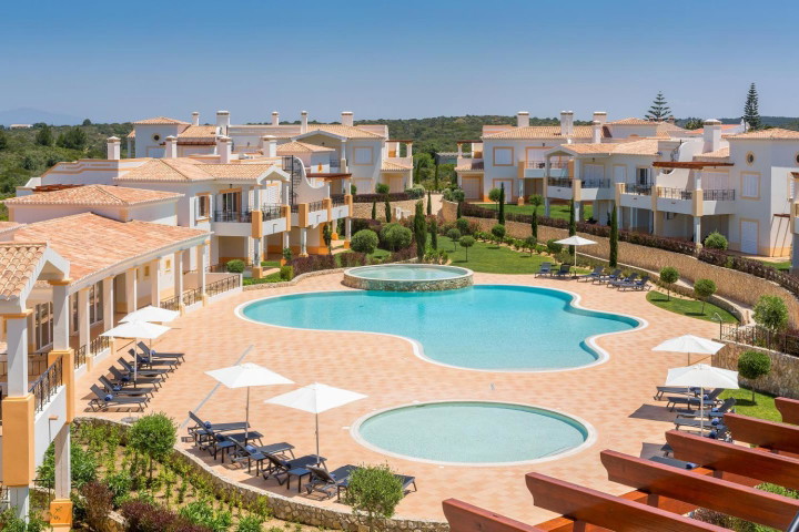 Nau Salema Beach Village - Portugal