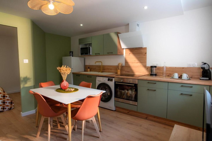 Appartement Avec Exterieur Et Parking - Le Puy 5 Min - Haute-Loire