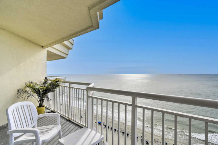 Luxury Oceanfront Condo In Nmb W/ Resort Amenities - North Myrtle Beach, SC