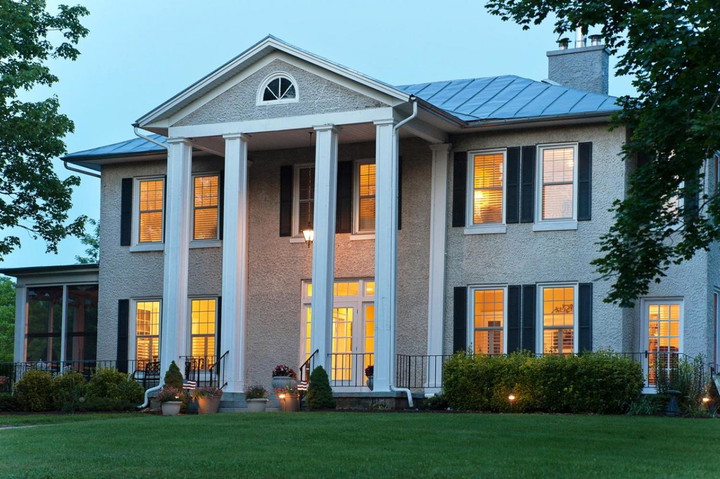 Steeles Tavern Manor Bed And Breakfast - Virginia
