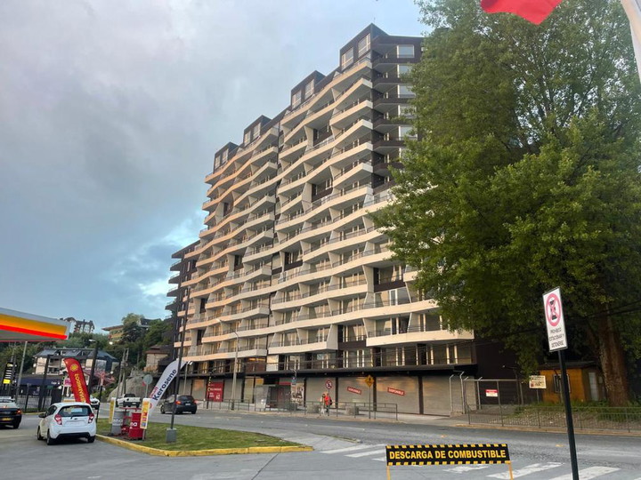 Puerto Montt Centro - Diagonal Germania Con Estacionamiento - Puerto Montt
