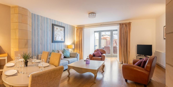 Abbey Church 9 The Nave 2 Bedroom Luxury Self Catering Apartment In Historic Abbey - Scotland