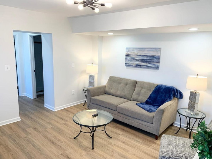Comfy Cozy 2bd-2ba Apt In Federal Hill - Baltimore, MD