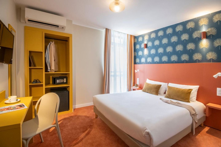 Hotel Du Midi - St-Laurent-du-Var