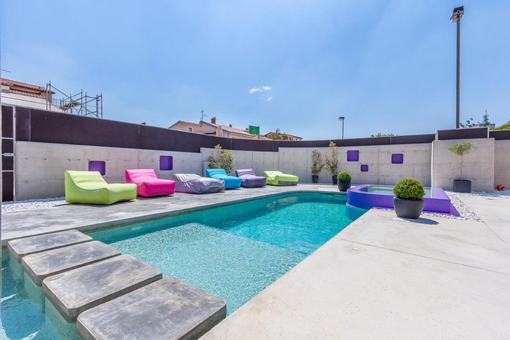 House Moderna - Pula