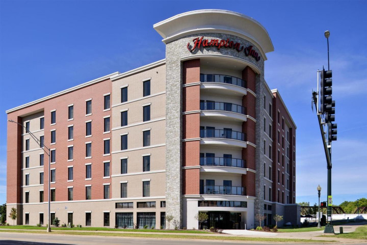 Hampton Inn Cedar Falls Downtown, Ia - Waterloo, IA
