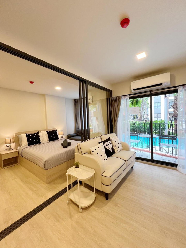 Cicada Cabanas Huahin Diamond Pool Access Room - Hua Hin