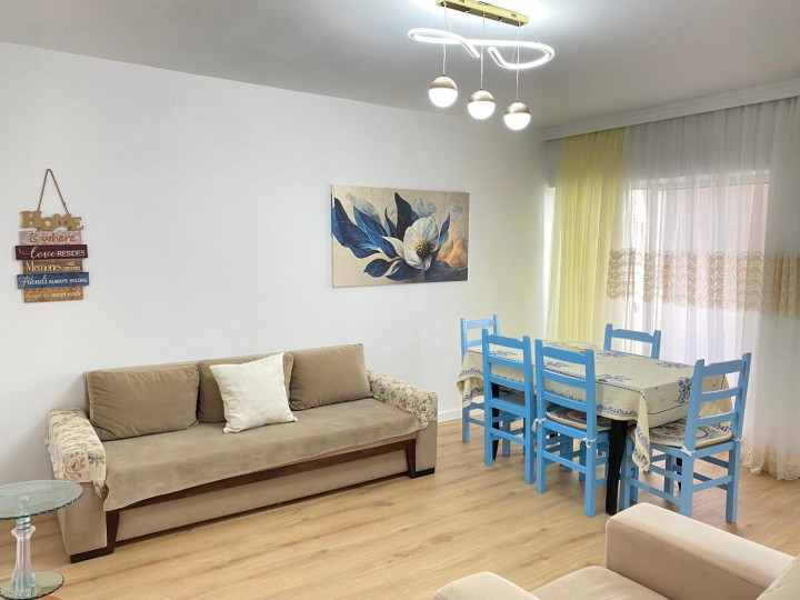 Marino's Apartment - Himarë